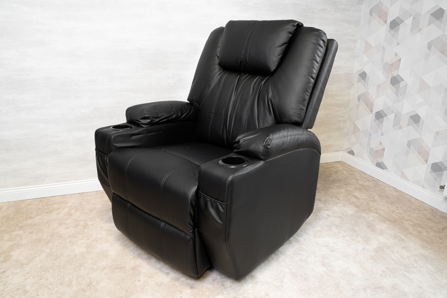 Relax fotelágy elektromosan dönthető háttámlával, lábtartóval ...
